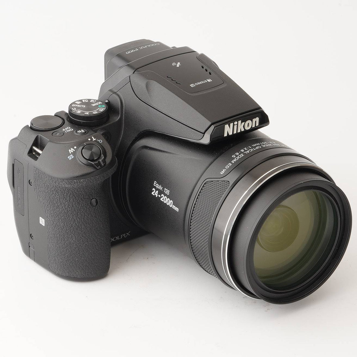 Nikon COOLPIX P900 / NIKKOR 83X WIDE OPTICAL ZOOM ED VR 24-2000mm f/2 ...